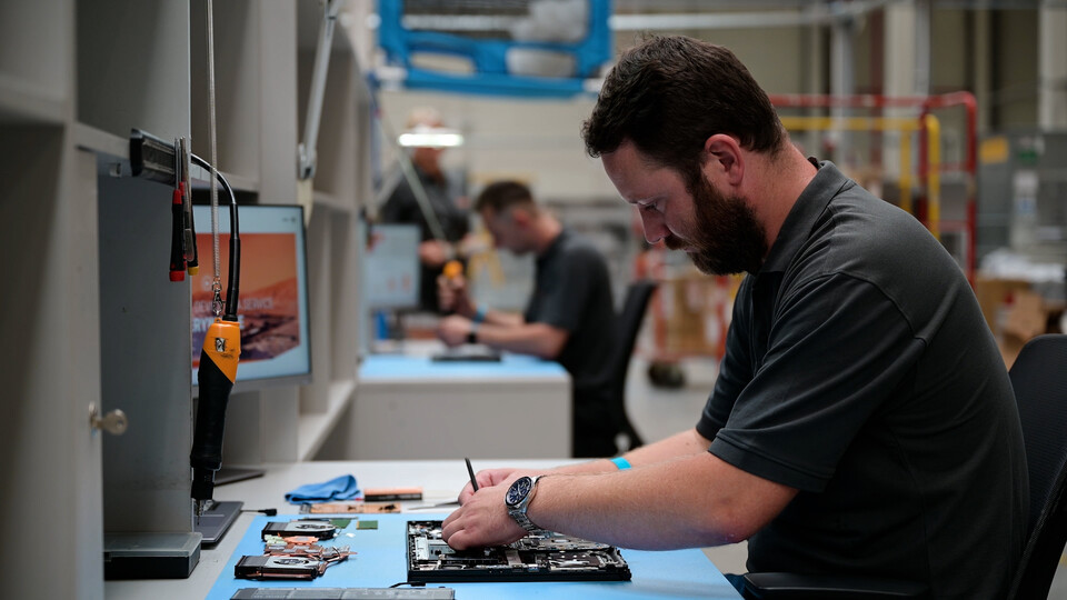 Service delivery for IT Hardware Manufacturers (OEM)